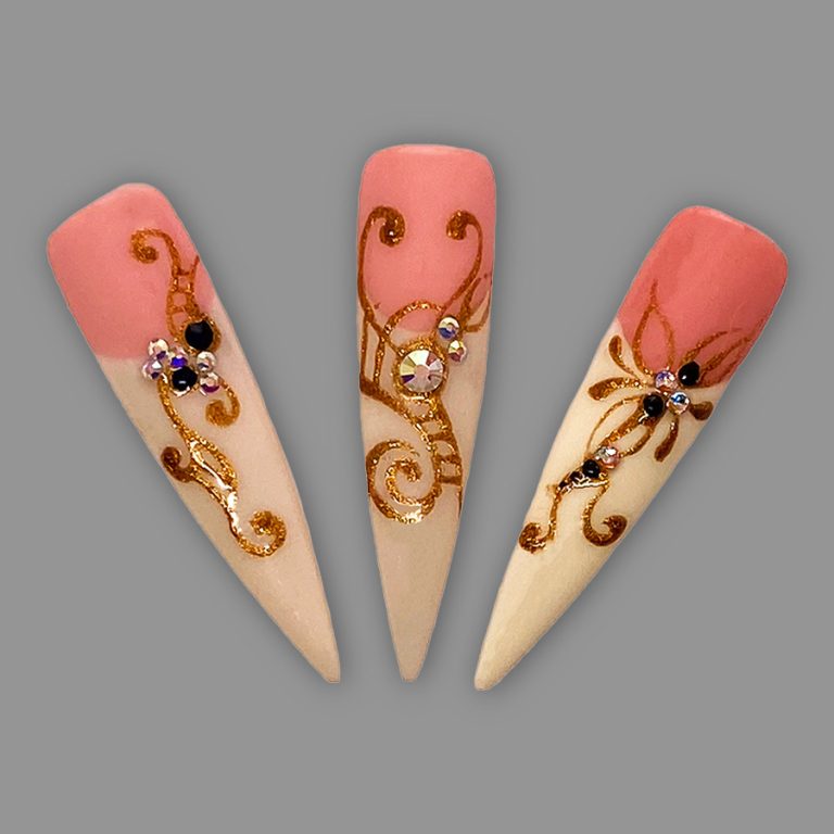 free style nail art - GlossaryLive