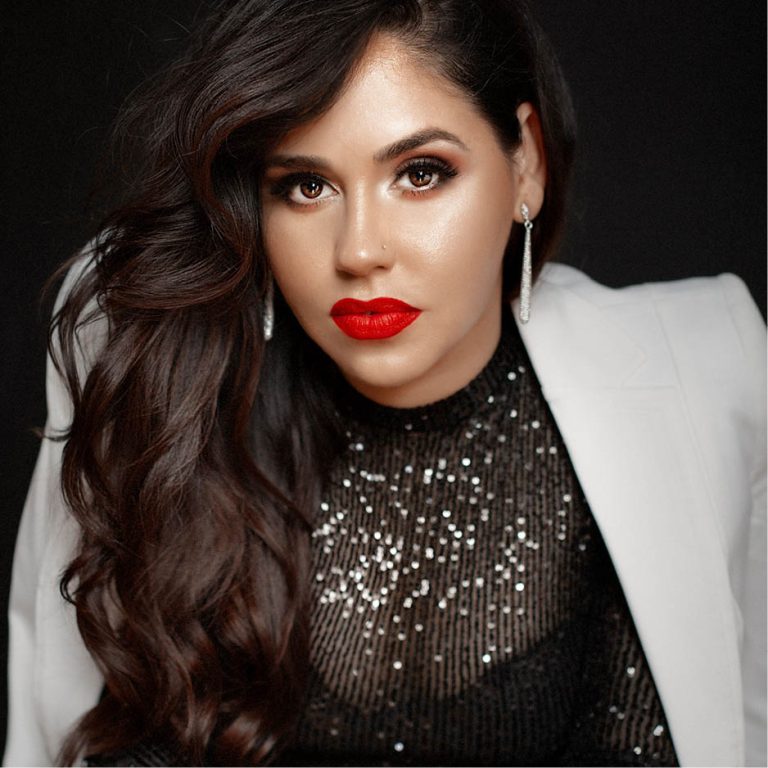 Q&A with Lisa Boone - GlossaryLive